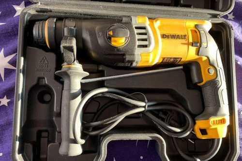 Перфоратор Dewalt