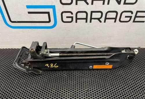 Домкрат Audi Q7 4LB BAR 4.2 2009