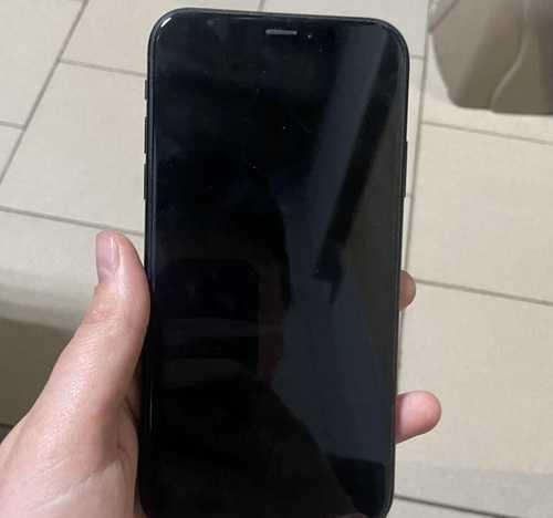 iPhone Xr, 128 ГБ