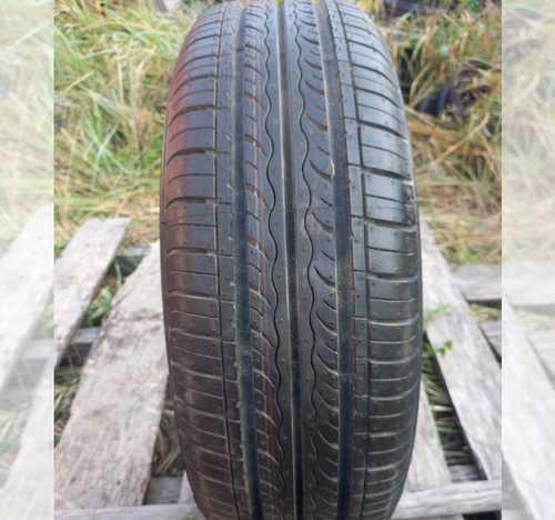 Kumho Solus KH17 185/65 R15