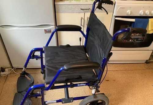 Инвалидное кресло-коляска vermeiren