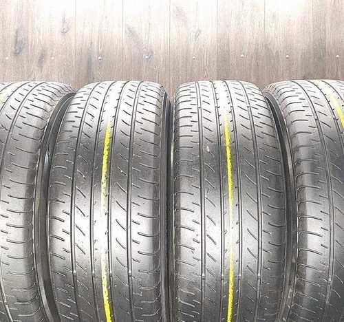 Yokohama BluEarth E51B 225/60 R18 102T