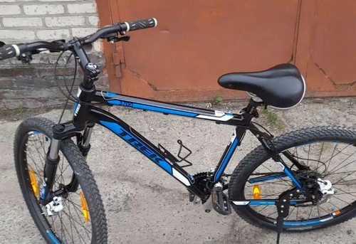 Велосипед Trek 3700 Disc