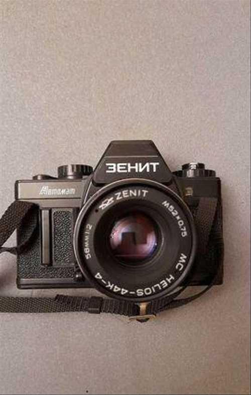 Плёночный фотоаппарат Зенит-автомат