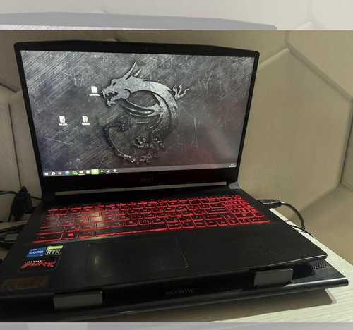 15.6" MSI Katana GF66 12UE-868XRU, Core i5, RAM 32ГБ, 1000 ГБ, GeForce RTX 3060 6 ГБ