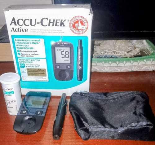 Accu chek прибор глюкометр