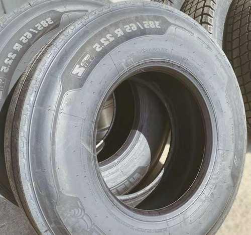 Michelin X multi Z 385/65 -53-10476 315/70
