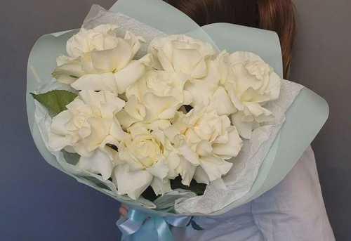 Большой букет белых Французских роз