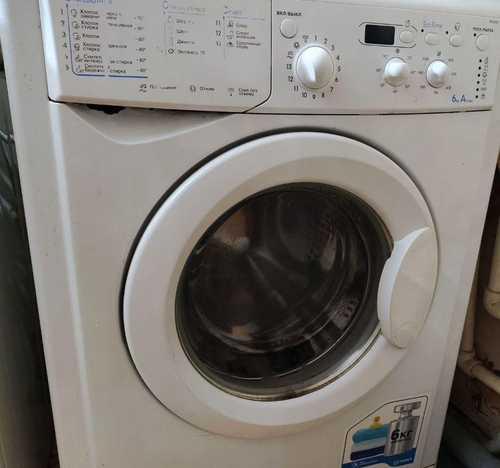 Стиральная машина indesit 6кг