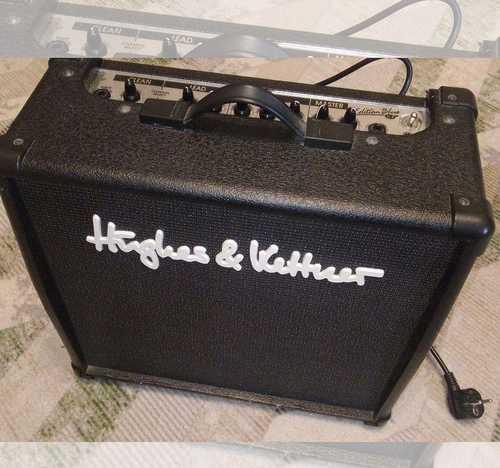 Комбоусилитель Hughes & Kettner