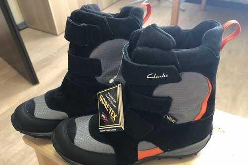 Сапоги Clarks 36 новые