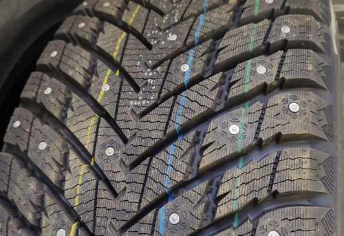 Zmax Winternova Stud II 315/35 R21 111T