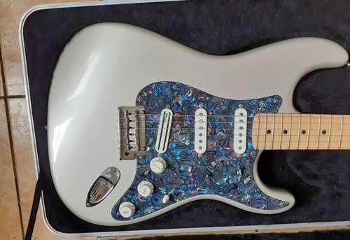 Электрогитара Fender Am Std Strat – USA