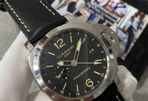 Часы Panerai Luminor GMT