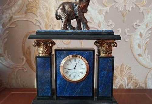 Часы из лазурита "Слон"
