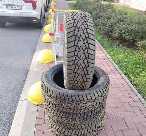 DoubleStar DW01 225/55 R18 98T