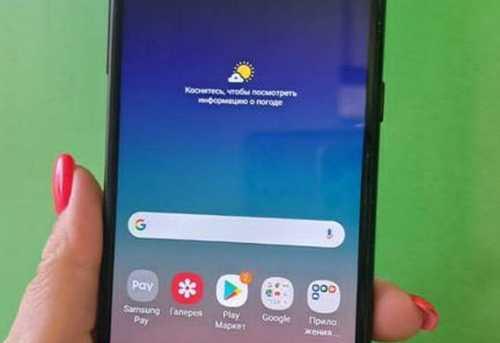 Samsung Galaxy A8 (2018), 4/32 ГБ