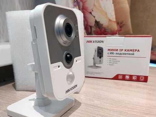 IP-Видеокамера HikVision DS-2CD2442FWD-IW (2.0mm)