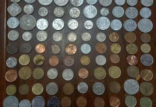 Набор из 100 разных монет