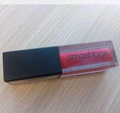 Жидкая матовая помада Smashbox Always Италия