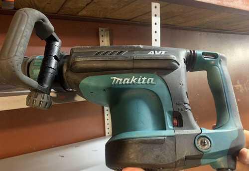 Молоток отбойный Makita HM1213c