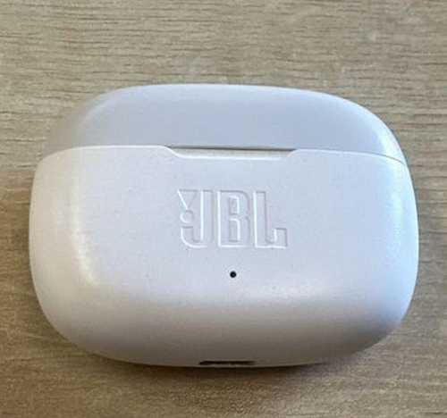 Беспроводные наушники JBL Wave 200TWS White