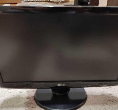 Монитор 20" LG w2043s