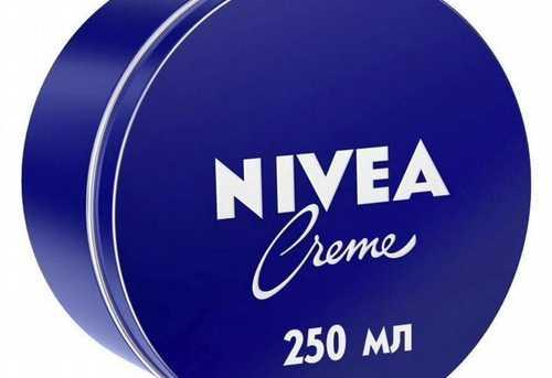 250 мл Nivea Creme крем универсальный увлажняющий