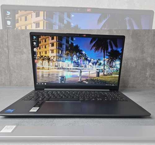 Ноутбук Lenovo i3 11gen/FullHD/1TB