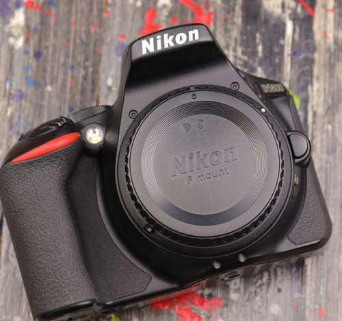 Nikon D5600 Body s/n 227