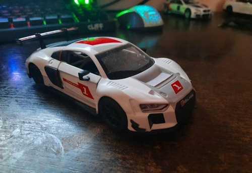 Audi R8 LMS