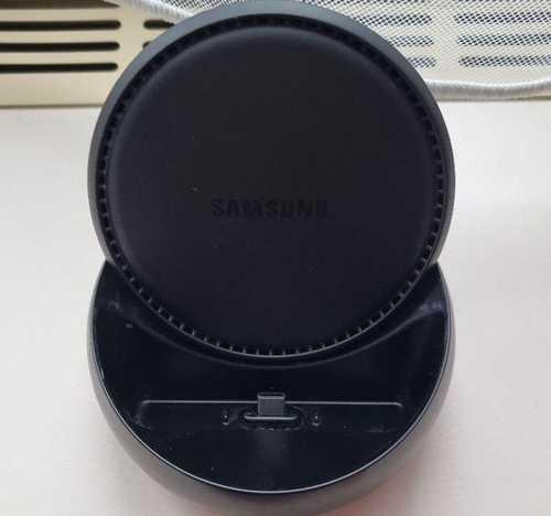 Док-станция Samsung DeX EE-MG950, черный