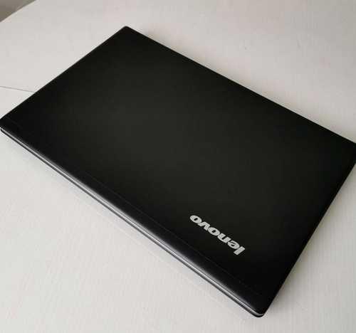 Lenovo Ideapad z710 Core i5