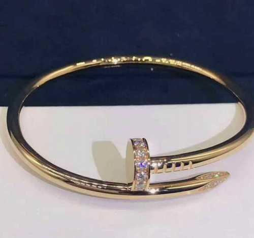 Браслет Cartier Juste un Clou из золота 0,68ct