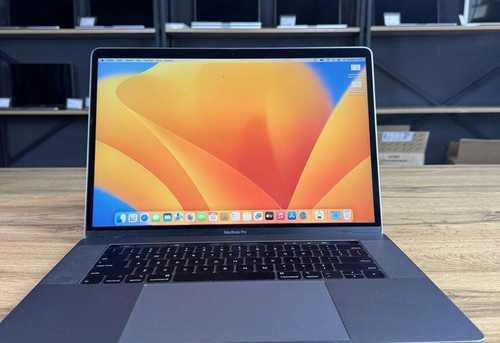 MacBook Pro 15 2018 i7 16 512