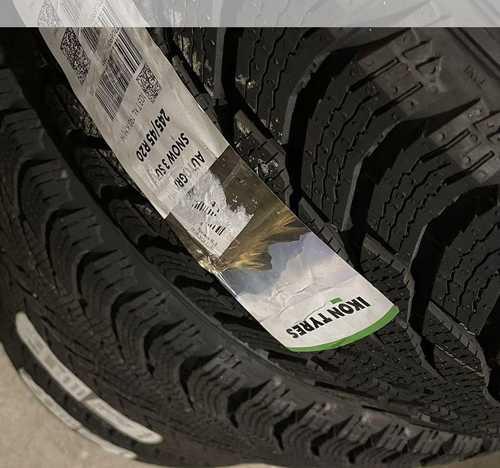 Ikon Tyres Autograph Snow 3 SUV 245/45 R20 103T