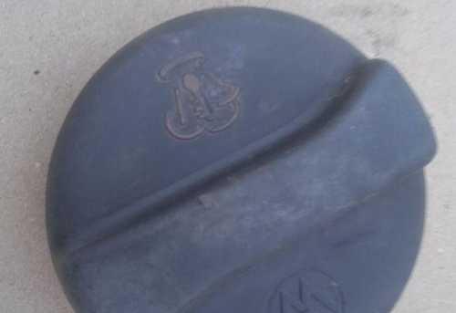 Крышка расширительного бачка Golf 3, Jetta