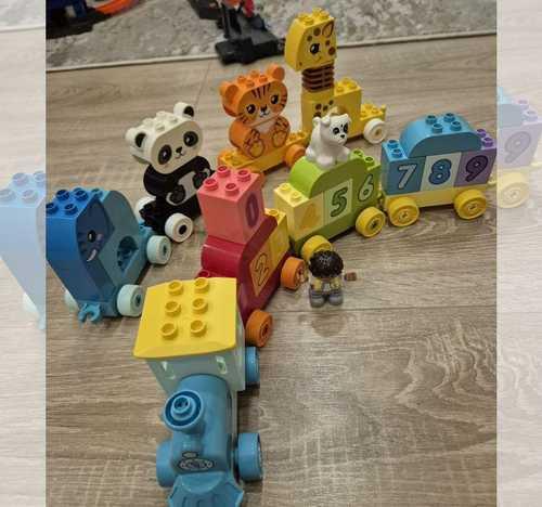 Lego duplo поезд