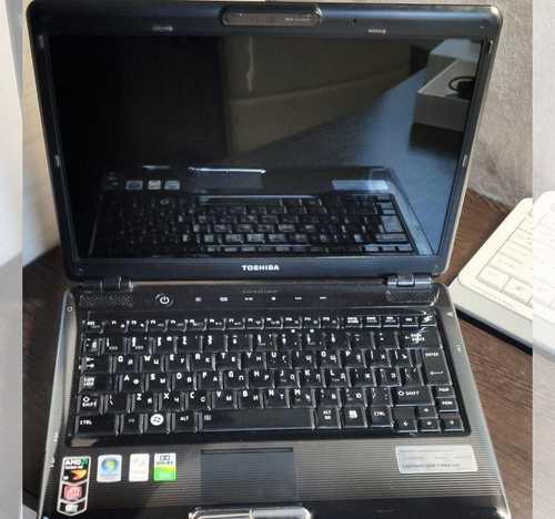 Ноутбук Toshiba Satellite U400D-201 (сумка,мышь)