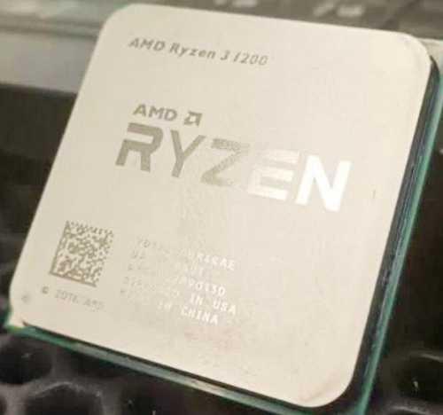 Процессор AMD Ryzen 3 1200 OEM