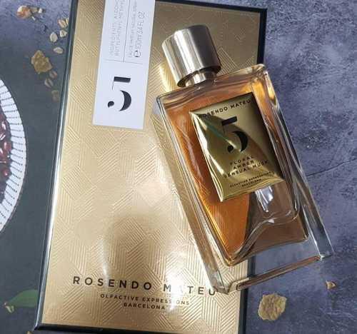 Rosendo Mateu 5 Floral, Amber, Sensual Musk