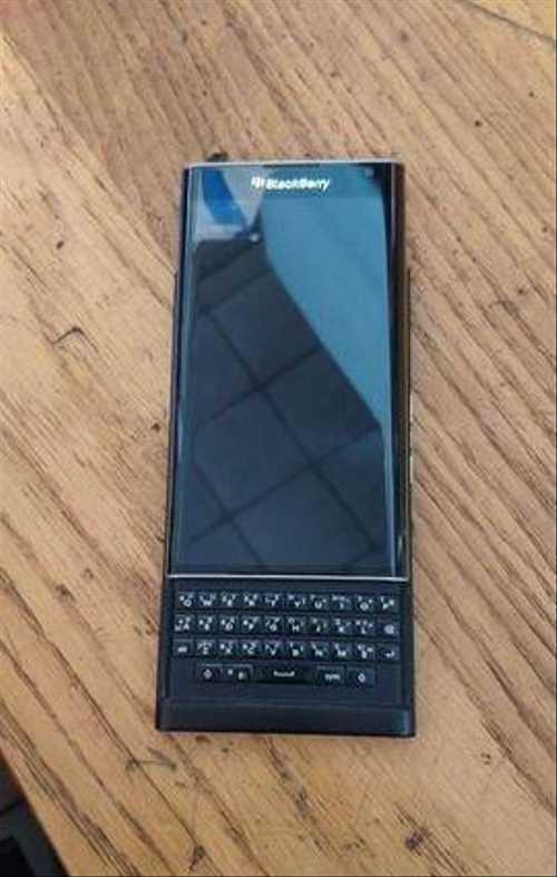 Телефон BlackBerry