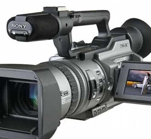 Видеокамера DCR-VX2100E