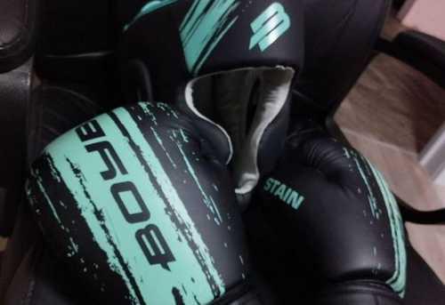 Комплект Боксерские перчатки 12 oz и шлем