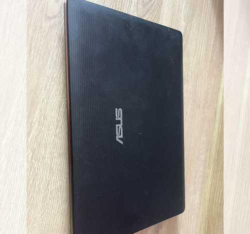 Ноутбук asus