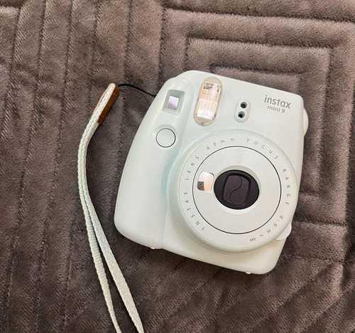 Фотоаппарат fujifilm Instax mini 9