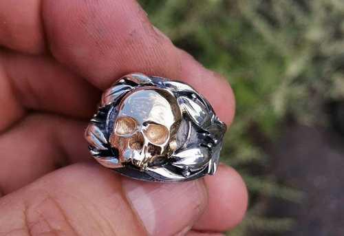 Кольцо Череп серебро с золотом