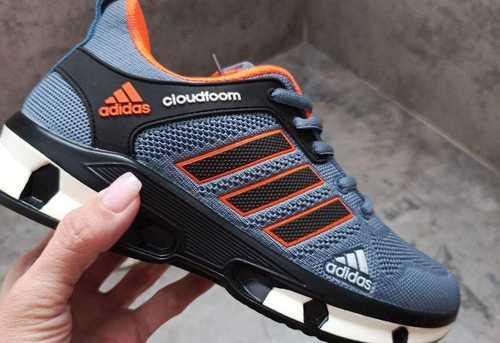 Кроссовки Adidas