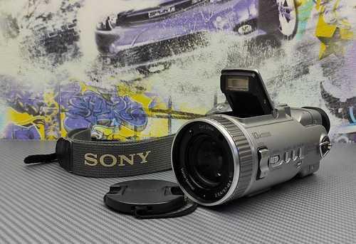 Sony Cyber-shot DSC-F707