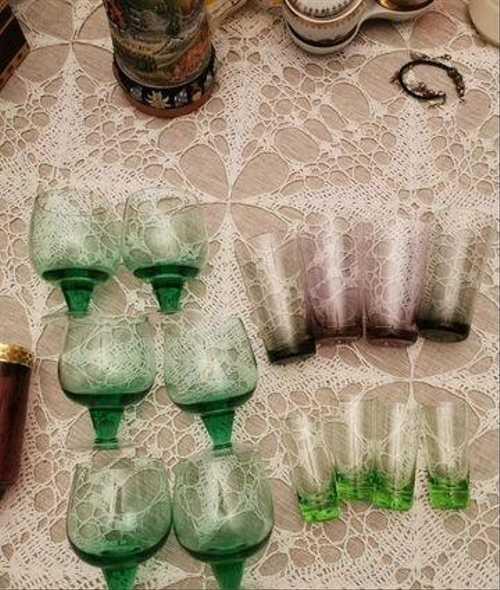 Рюмки бокалы стаканы цветное стекло винтаж